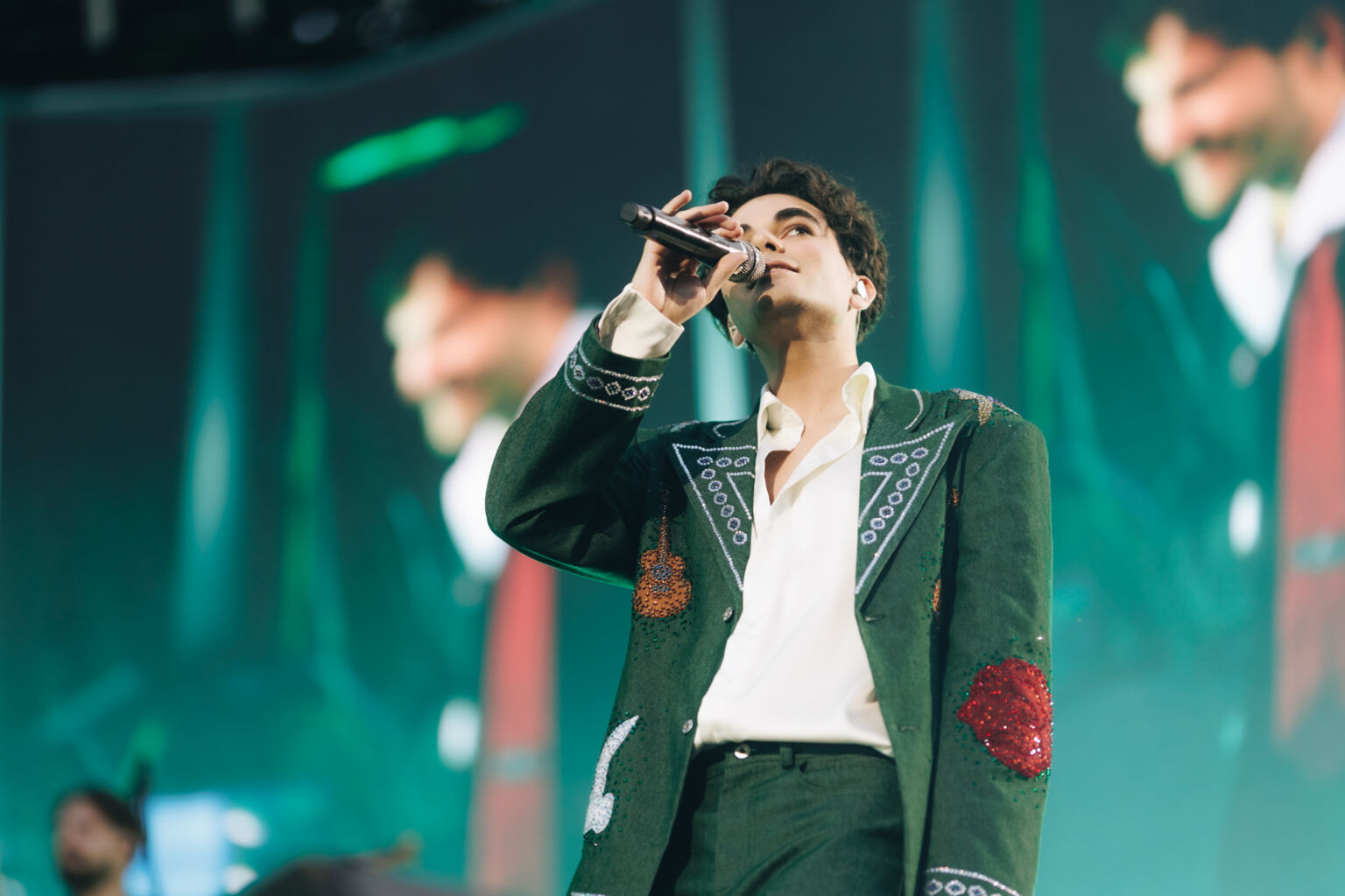 Iš Roko Yan – staigmena klausytojams: pristato didžiausio koncerto ...